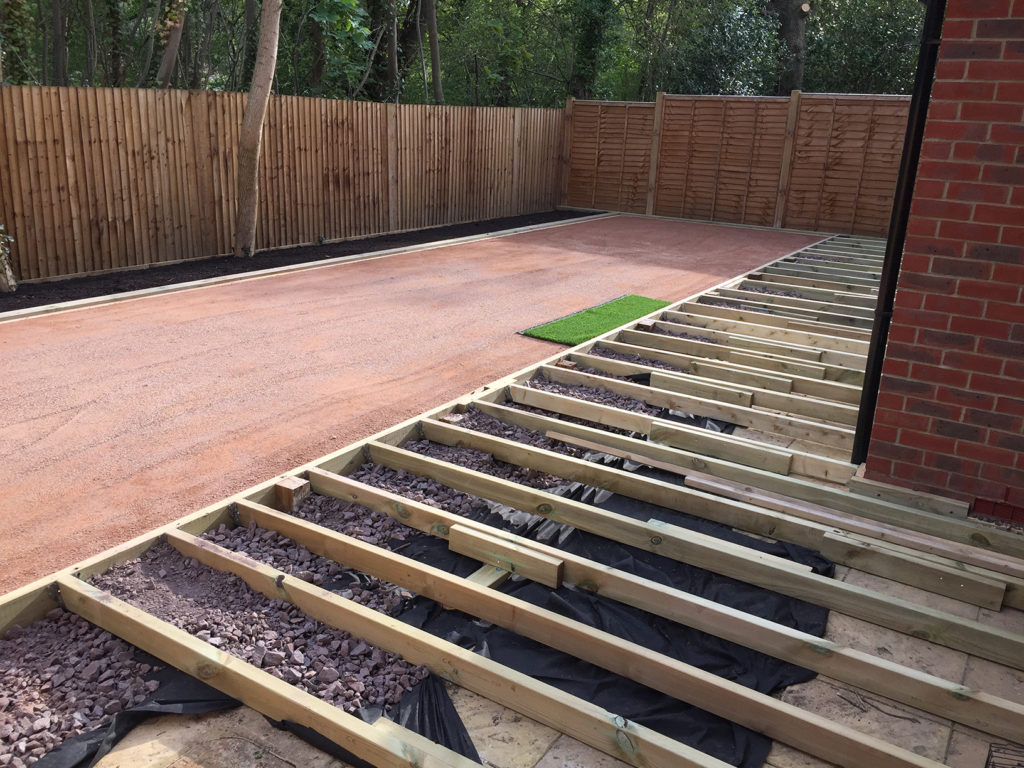 Artificial Lawn & Decking - Maple Tree Carpentry